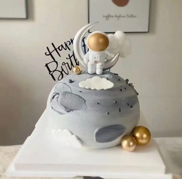 boy astronaut theme cake